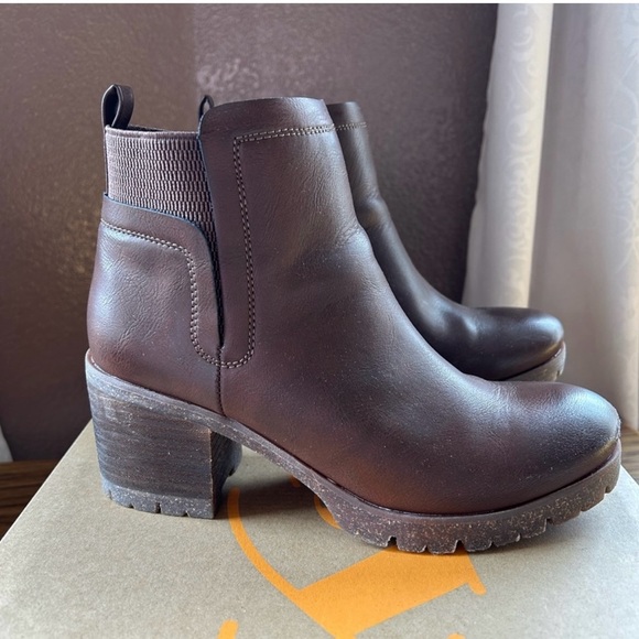 Kork-Ease | Shoes | Korks Elsie Boot Brown Size 9 | Poshmark